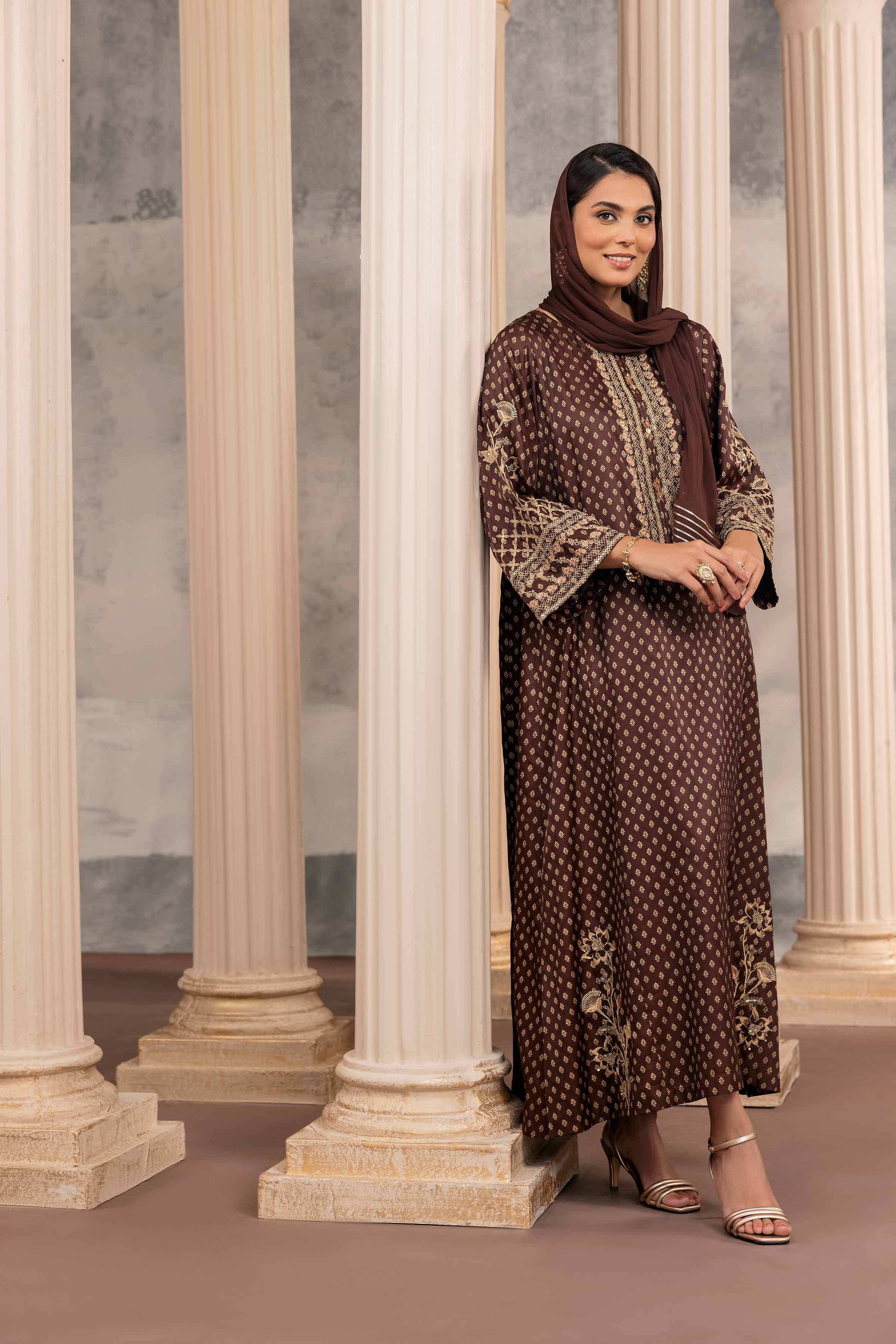Embroidered Fustaan - FW23-10 – NISHAT UAE