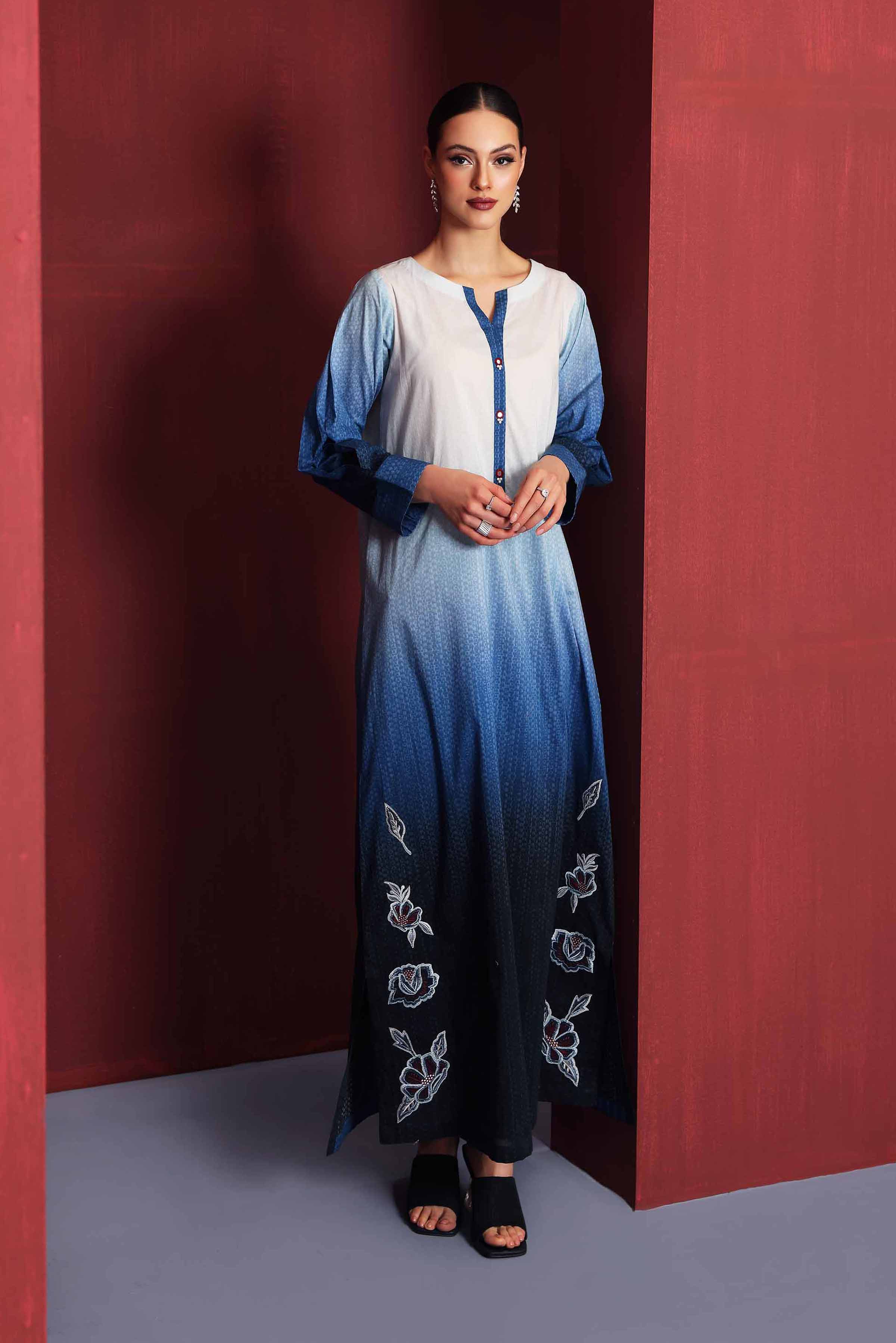Embroidered Fustaan - DS23-36 – NISHAT UAE